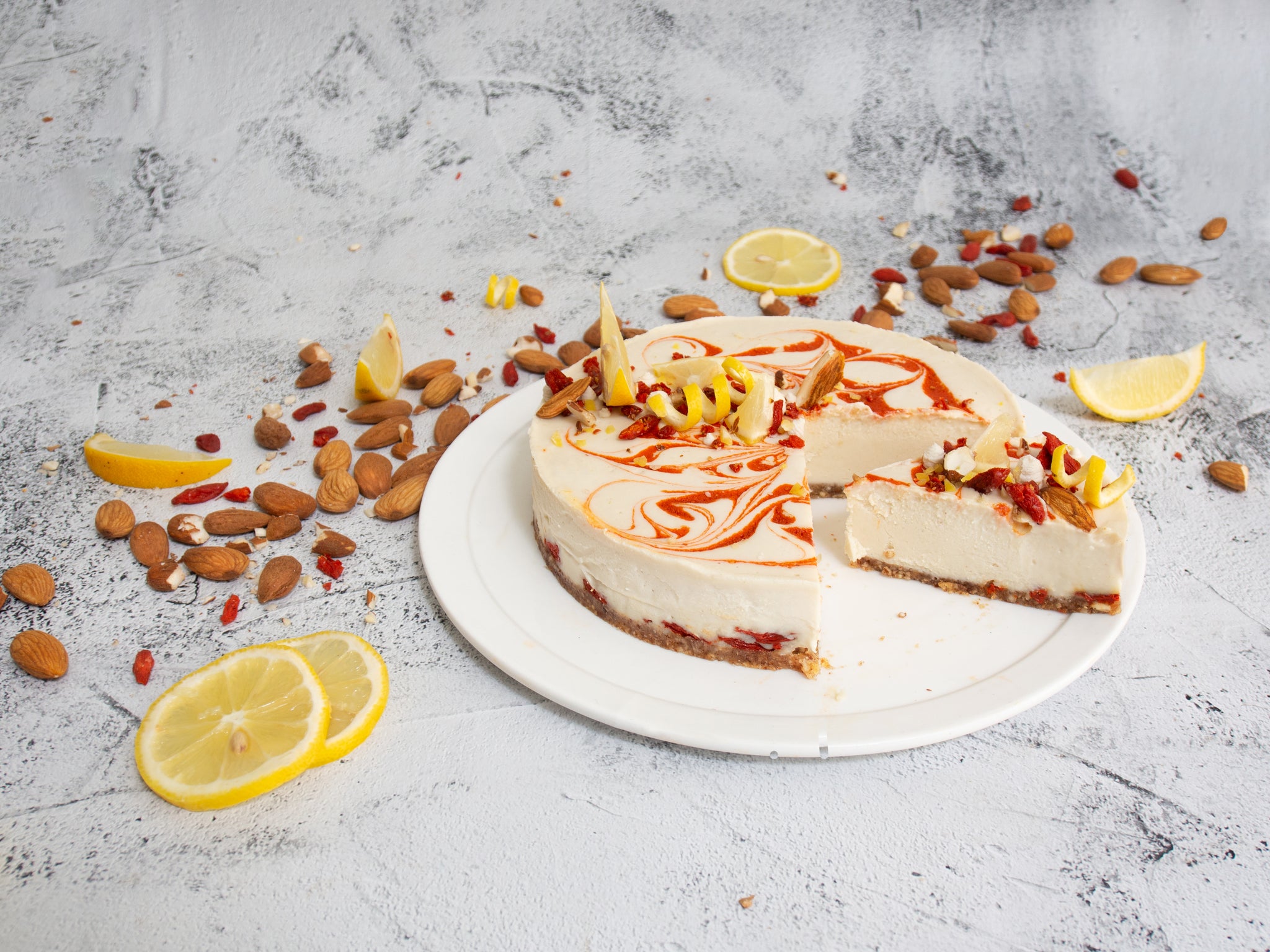 Rawesome ~ raw vegan organic gluten-free cakes / refined sugar-free