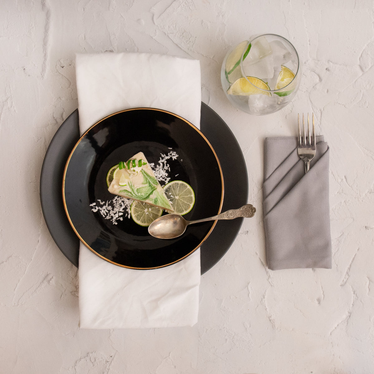 Lime coco raw vegan organic gluten-free cake / refined sugar-free ...